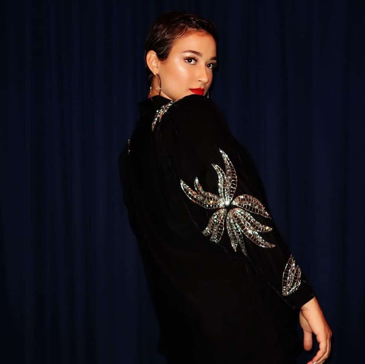 Gallery – K R I S I R I E